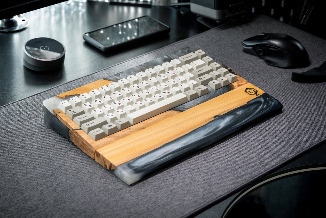 gwŷdd65 Epoxy Resin Edition Keyboard Kit – Hexology Design